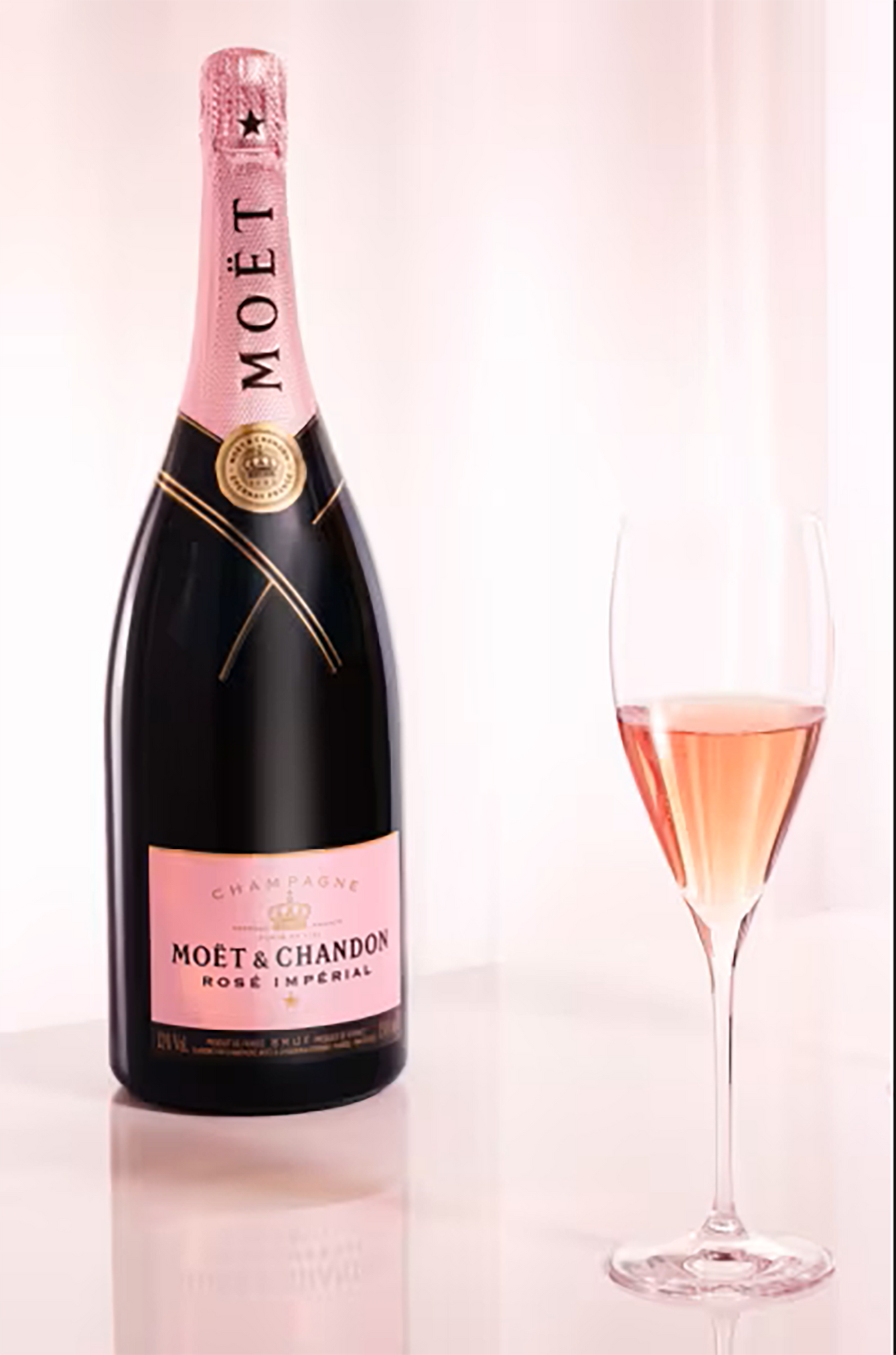 Moet & Chandon Rose (Limited Edition Gift Box) | Kent Street Cellars